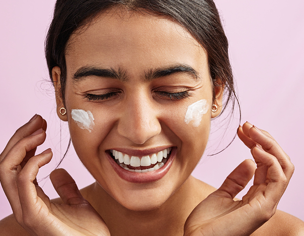 8 Conseils Pour Hydrater Son Visage Uniprix Uniprix
